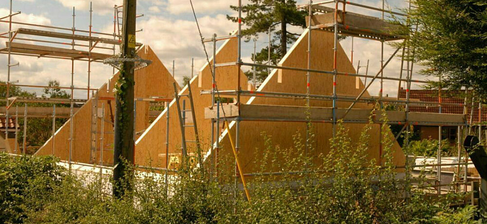 Kingspan TEK 142 vs Traditional Blockwork Construction • SIPS@Clays